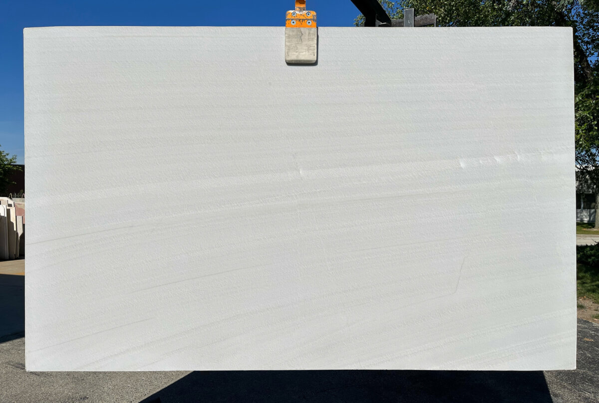 Bianco Angelus Slabs » Natural Stone » Chadwick's Surfaces